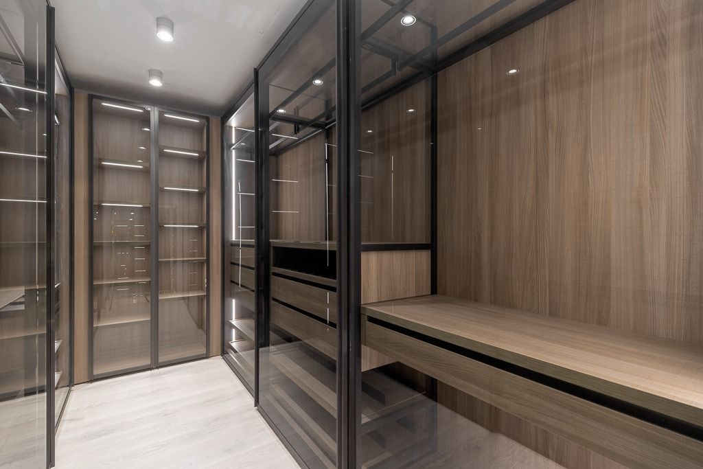 Dressing Walk In Minimalist - RIDA - Design Interior