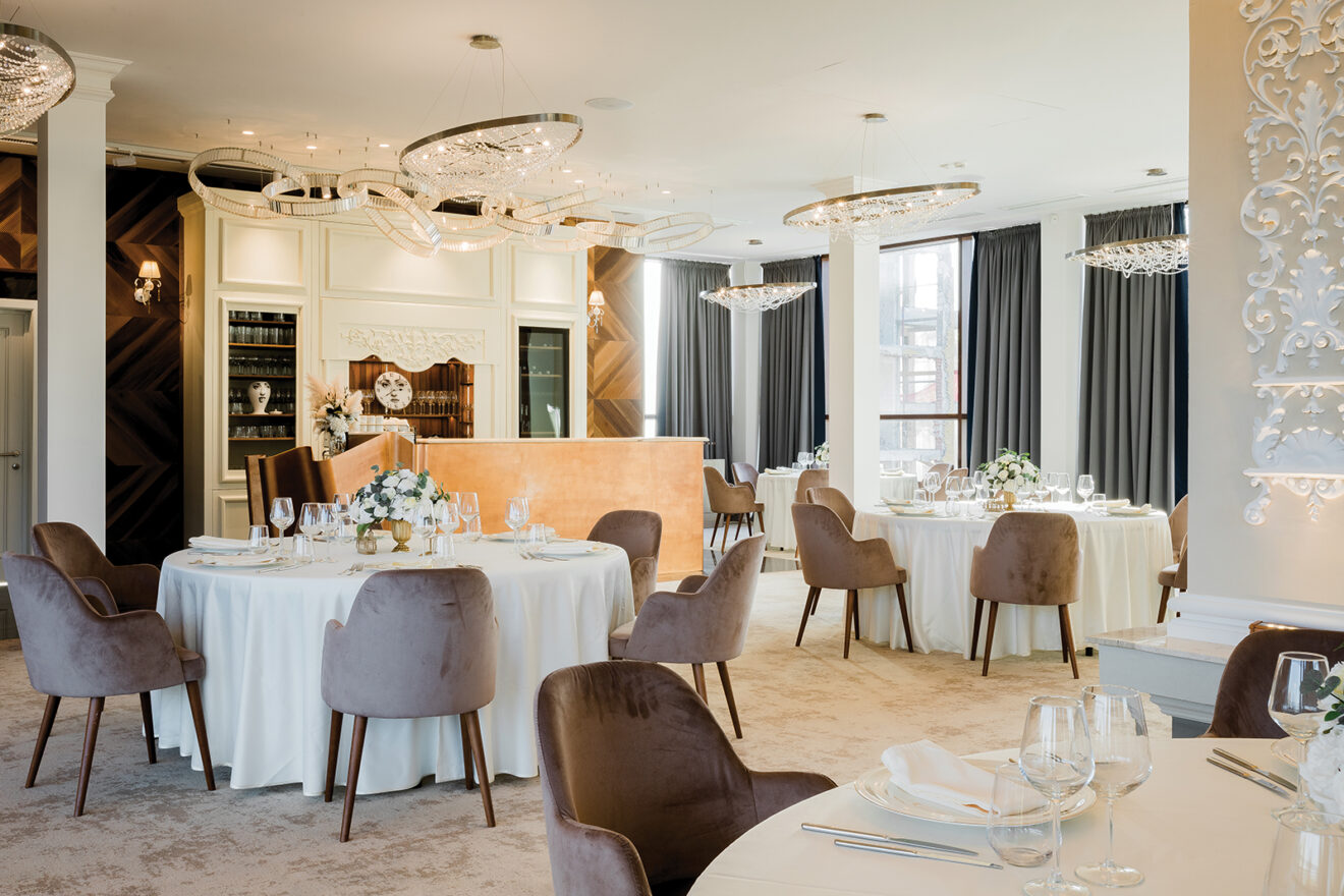 Vechiul Cazinou din Arad - RIDA – Design Interior | Romanian Interior ...