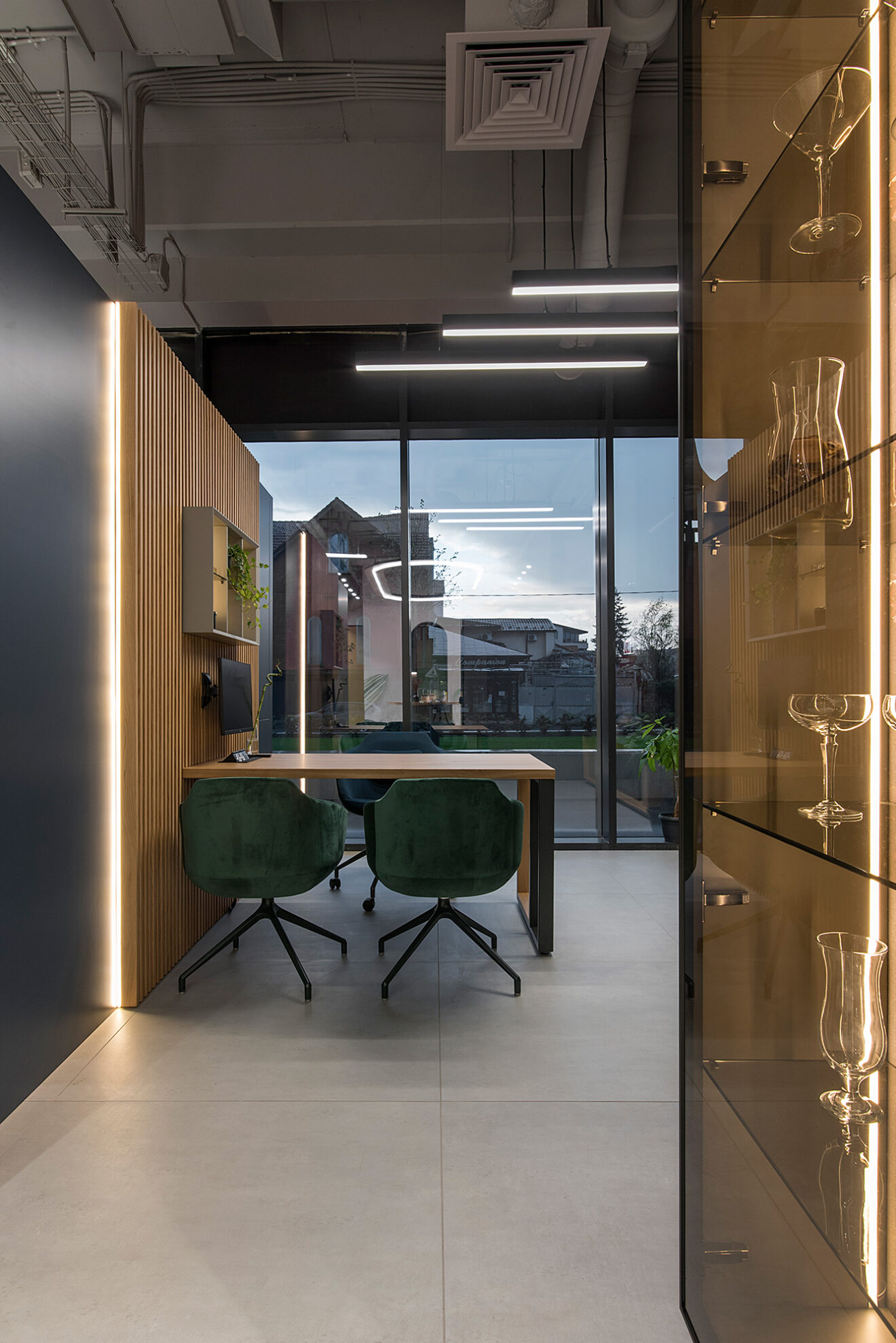 Showroom Inovo Mobili - RIDA – Design Interior | Romanian Interior ...